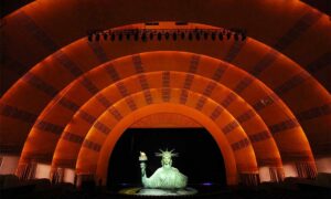 Lady Liberty - Creature Technology