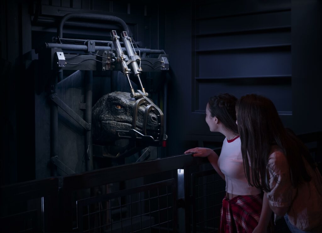 Jurassic World Velocicoaster - Creature Technology